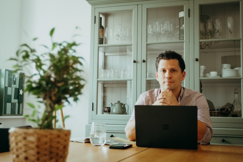 Vortrag KI von Keynote Speaker Dr. Hubertus Porschen